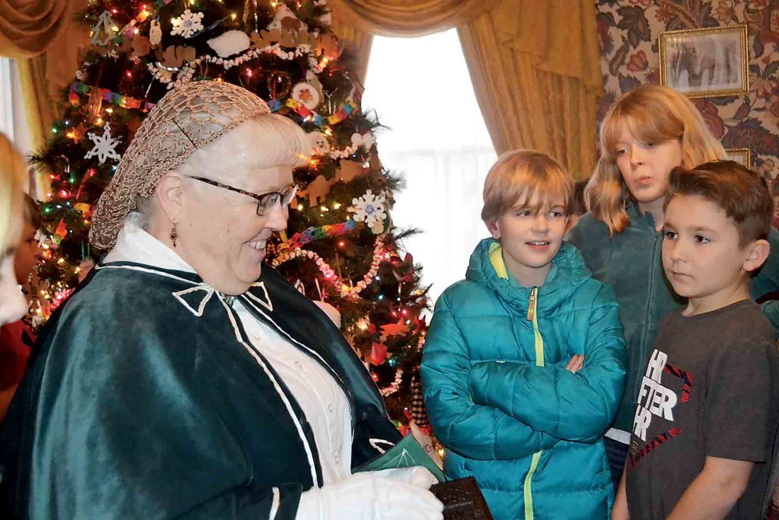 Students provide ornaments for Henry Fearing House open house | News ...